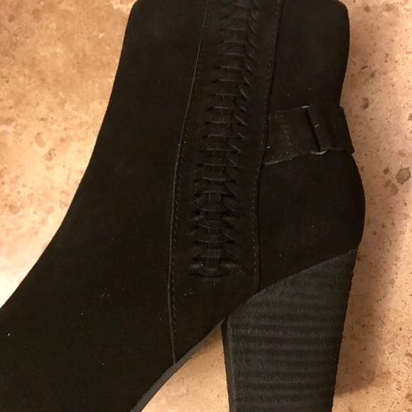 Volatile | Shoes | Volatile Black Suede Boots | Poshmark